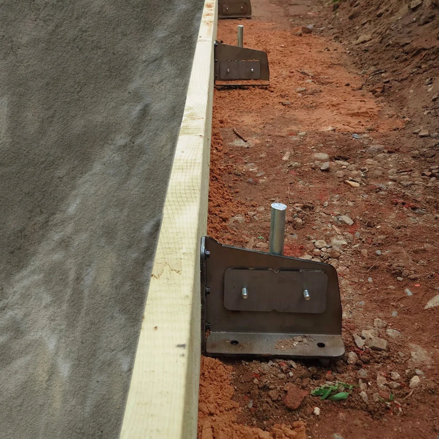 Concrete Bracket with Pin - Adjustable for Shuttering Formwork - The ...